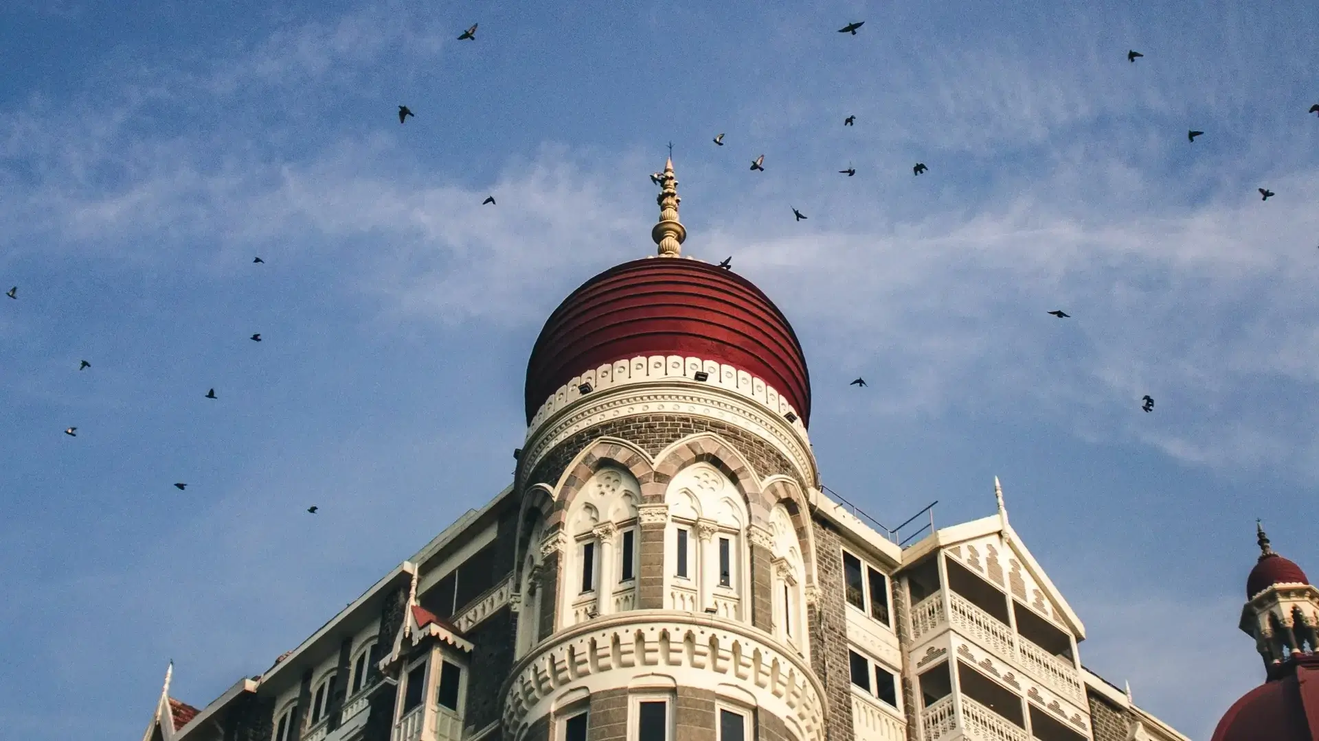 Luxury car rental in India | Delhi, Mumbai, Bangalore & more